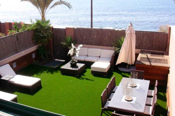 El Mejor Césped o Zacate Sintético Artificial en Costa Rica. Llámenos.